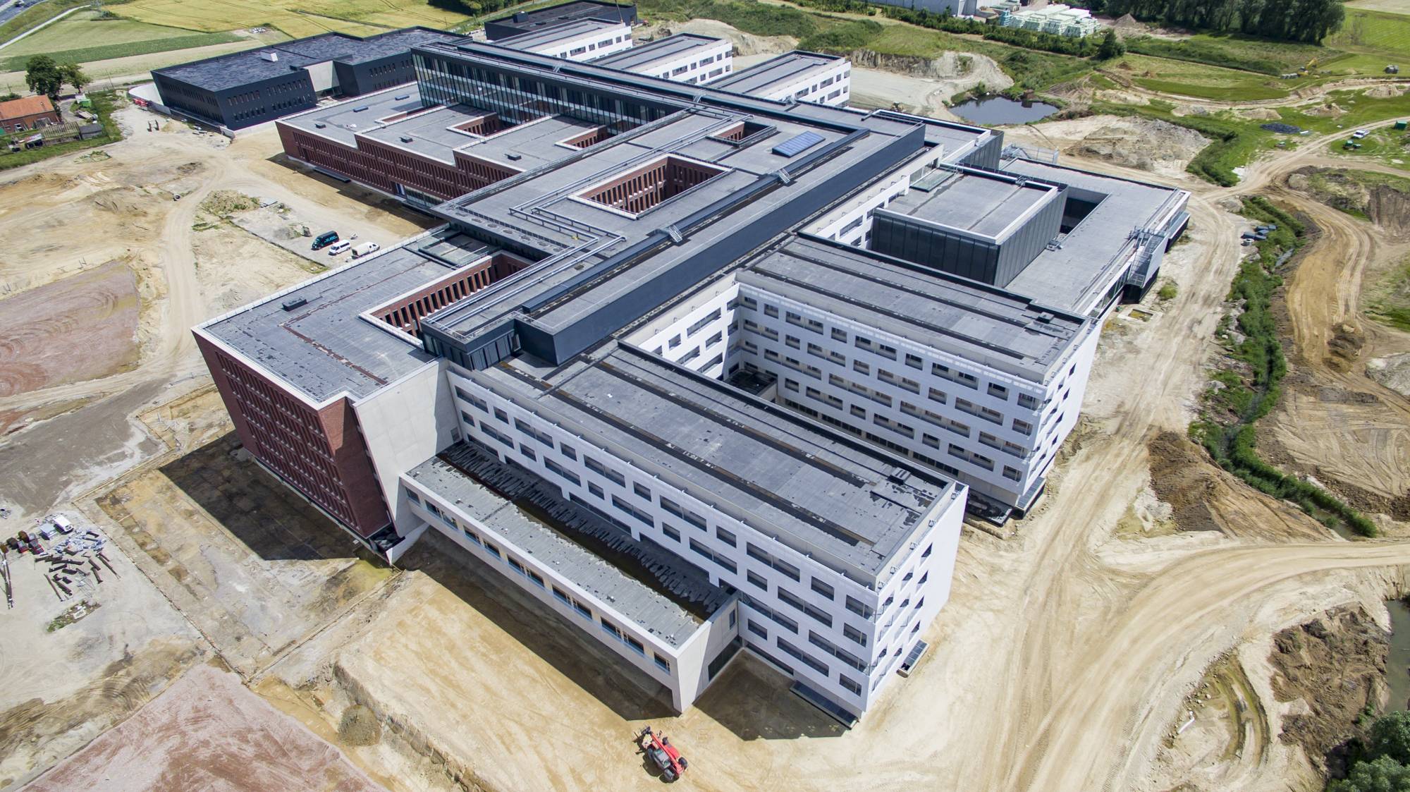 Tectum Group | Dronefotografie werf & realisaties | Easycopters